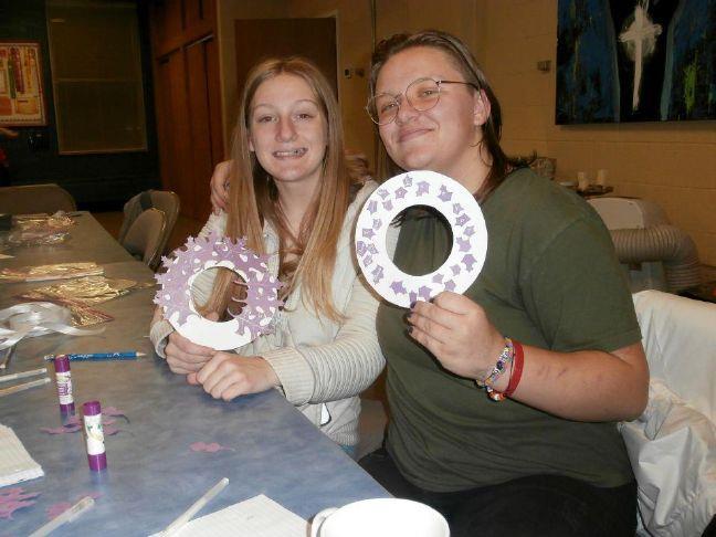 St. Andrew's uses crafts to teach Advent lessons | The Courier ...