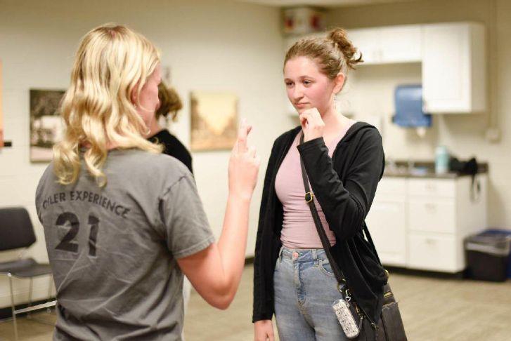 Learning nonverbal language | The Courier UF students give local youth ...