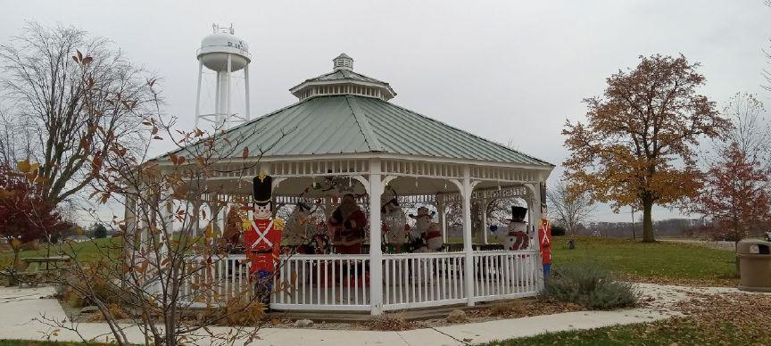 McComb getting community building | The Courier Mt. Blanchard to see ...