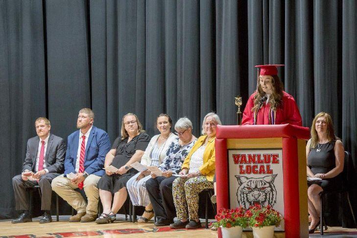 Vanlue graduates 17 | The Courier Vanlue School held its graduation ...