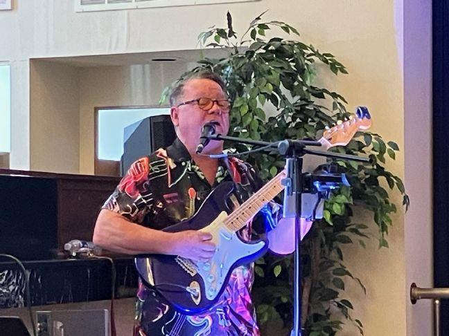 Lunch on the lawn | Review Times Kevin Cullen performed Wednesday ...