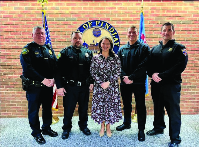 Findlay Police Officer, Firefighter sworn in | The Courier On Monday ...
