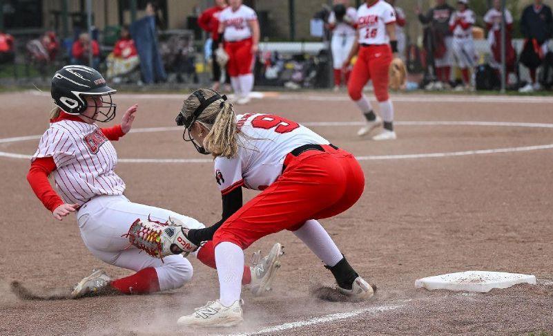 Conner, Generals edge Trojans | The Courier Softball roundup