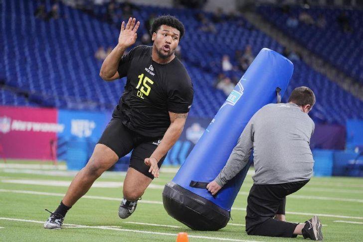 Steelers first-round pick Harmon's mother dies shortly after his ...