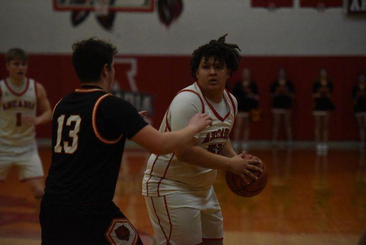 Stoner, Arcadia race past Tigers | The Courier Boys Basketball roundup