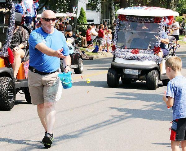 People line the streets for annual Fourth of July Parade | Norwalk ...