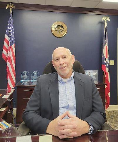 Light to run again for mayor | Norwalk Reflector He will run again in ...