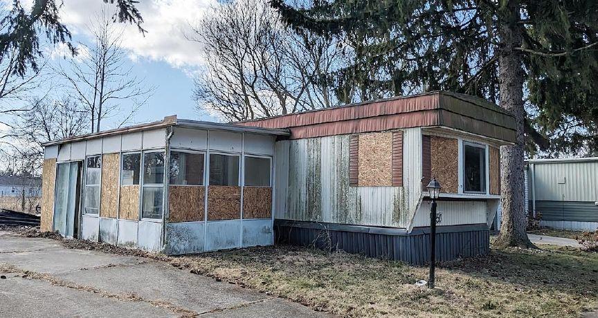 Clean-up begins around the city | Norwalk Reflector First stop is Key ...