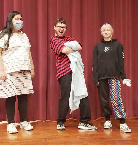 'Peanuts' characters come to life | Sandusky Register See Charlie Brown ...
