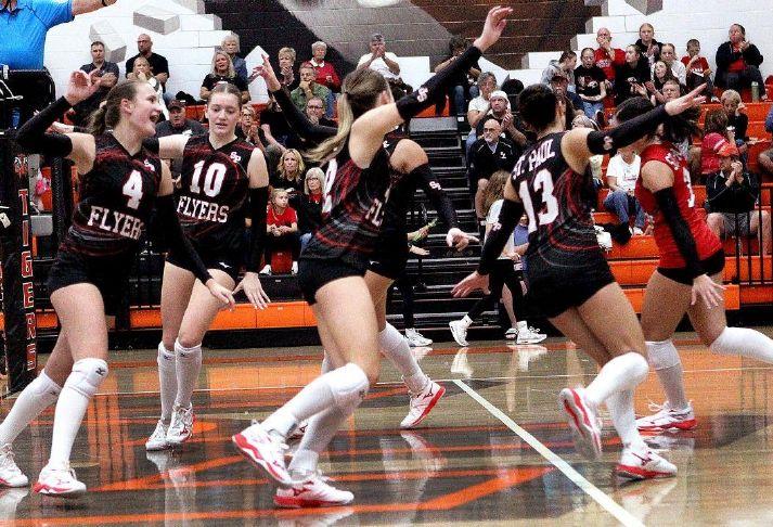 St. Paul outlasts SJCC for district title | Norwalk Reflector Down to ...