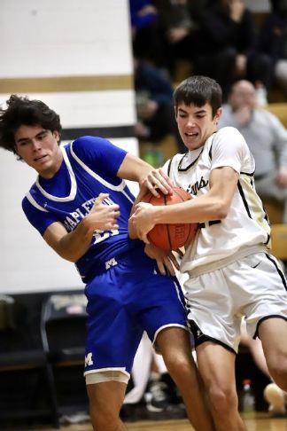 South Central falls in second half at Mapleton | Norwalk Reflector The ...
