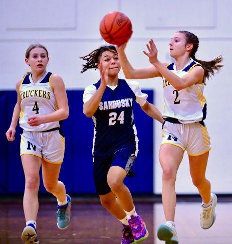 NMS, Norwalk Catholic junior high teams compete | Norwalk Reflector A ...