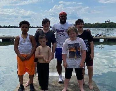 Football star Terion Stewart saves boys from drowning | Sandusky ...