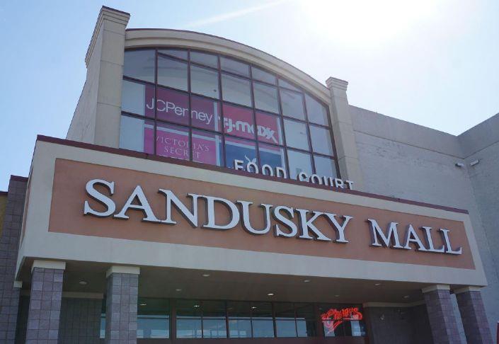 Mall continues remodel plan | Sandusky Register The Sandusky Mall will ...