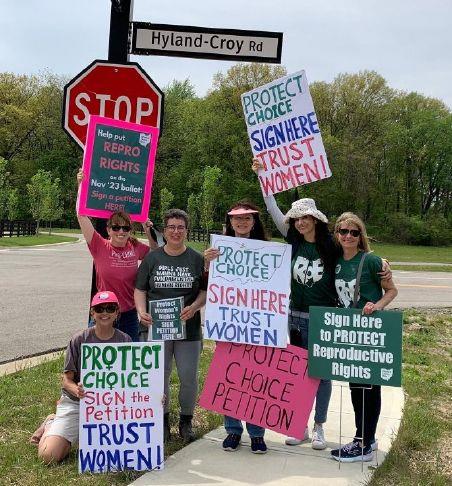 Protecting reproductive rights | Sandusky Register Petitions being ...
