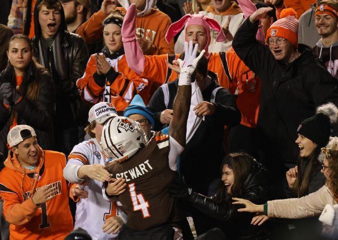 BGSU's Terion Stewart honored by MAC | Sandusky Register The 2020 ...