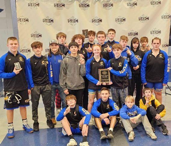 Clyde wins SBC Lake Division middle school wrestling title | Sandusky ...