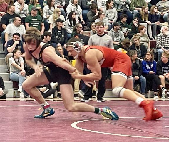 Blood round dramatics, 4 Edison champs highlight D-III district ...