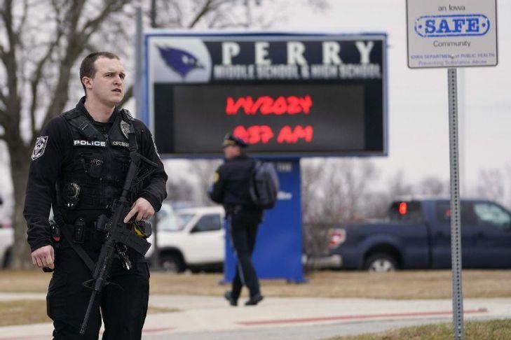 Biden, gun control advocates want to flip issue | The Courier It was ...