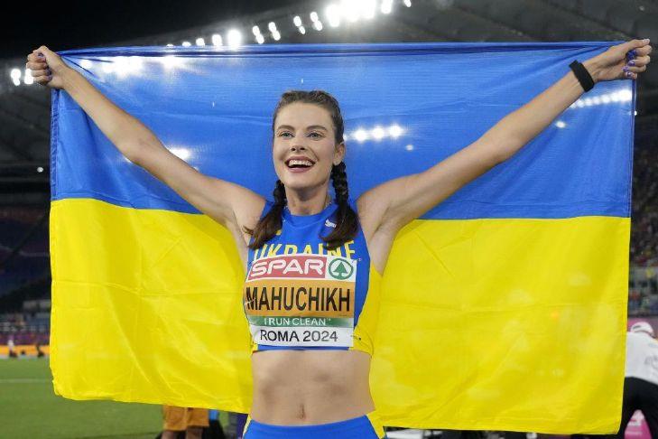 Ukrainian high jumper breaks 37-year-old world record | Sandusky ...