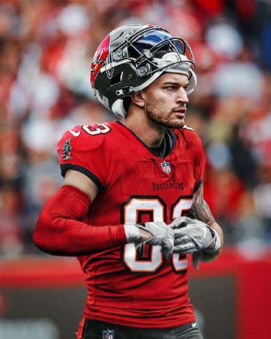 Thompson trying to catch on with Bucs | Sandusky Register Cody Thompson ...