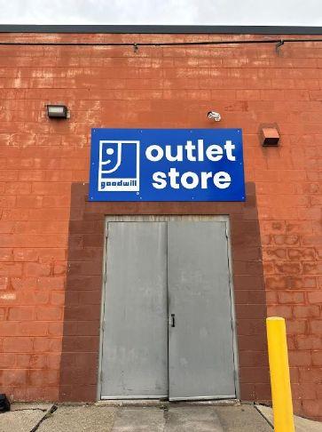 Local Goodwill to open bins outlet store | Sandusky Register It'll ...