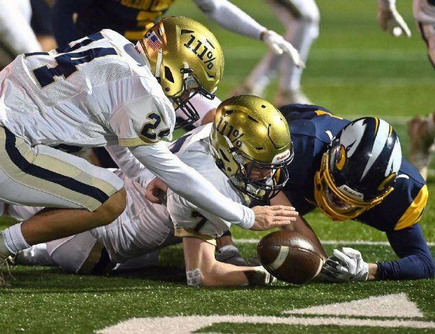 SMCC hangs tough early, falls in 8-man title game | Sandusky Register ...