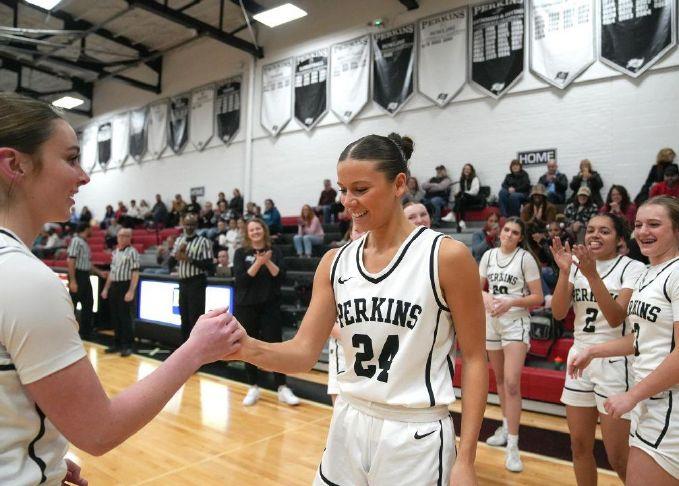 VanVlerah reaches scoring milestone the hard way | Sandusky Register ...