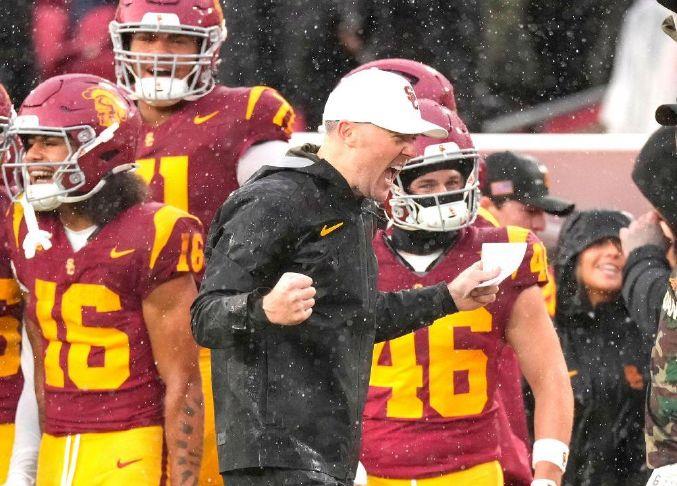WEEK 13: USC-Oregon top game as playoff bracket takes shape | Sandusky ...