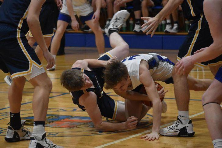 Calvert battles back to knock off Blue Jackets | Advertiser-Tribune New ...