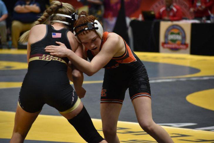 Depinet opens state with a pin | Advertiser-Tribune State wrestling Day 1