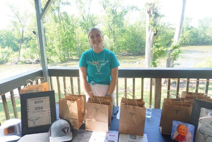 Young entrepreneurs show off business plans | Advertiser-Tribune Among ...