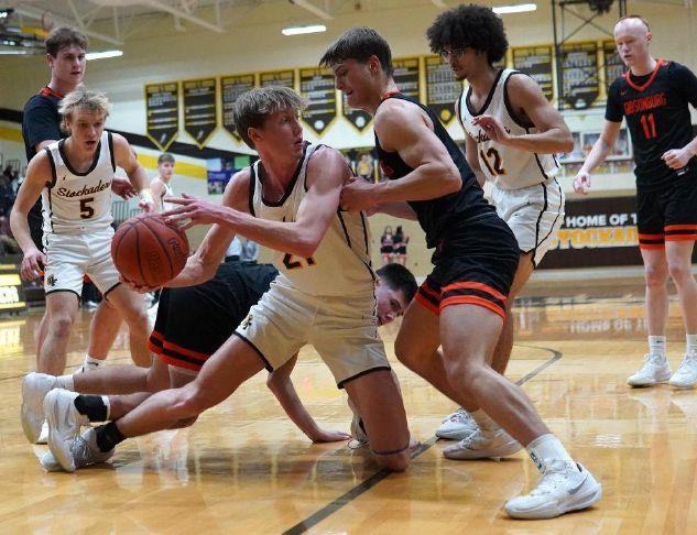 Walby, Golden Bears knock off Old Fort in OT | Advertiser-Tribune ...